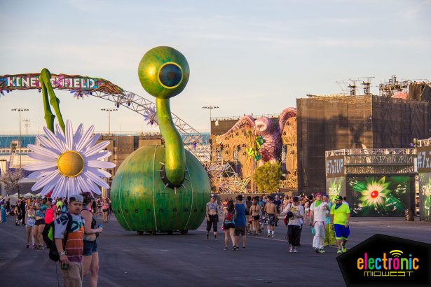 20 Years of Dancing: A look at the history of the Electric Daisy ...