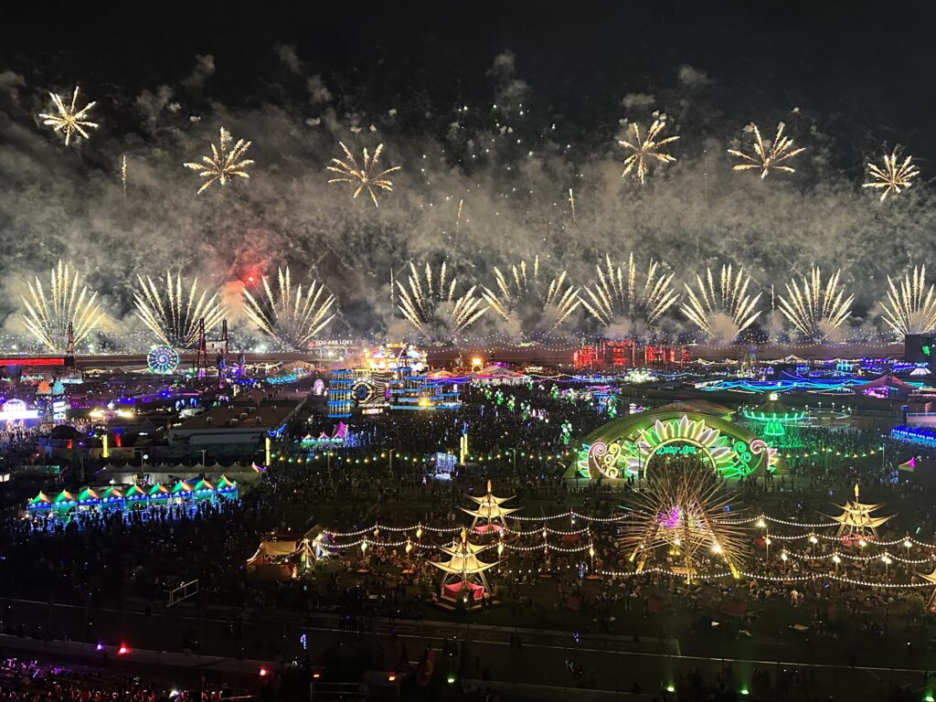 A first look at the stages and art of EDC Las Vegas 2023 – Electronic Vegas